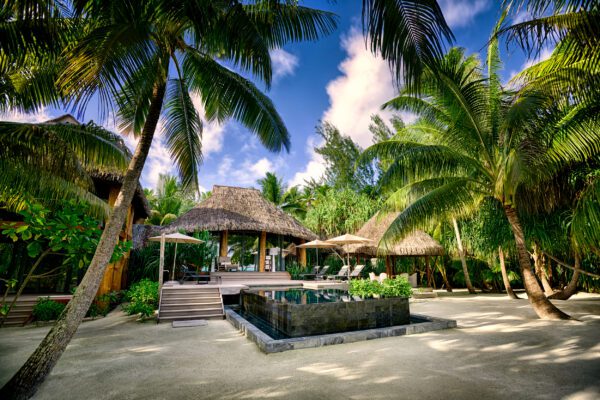 French Polynesia Vacation Package | STAY 5 and PAY 4 Offer